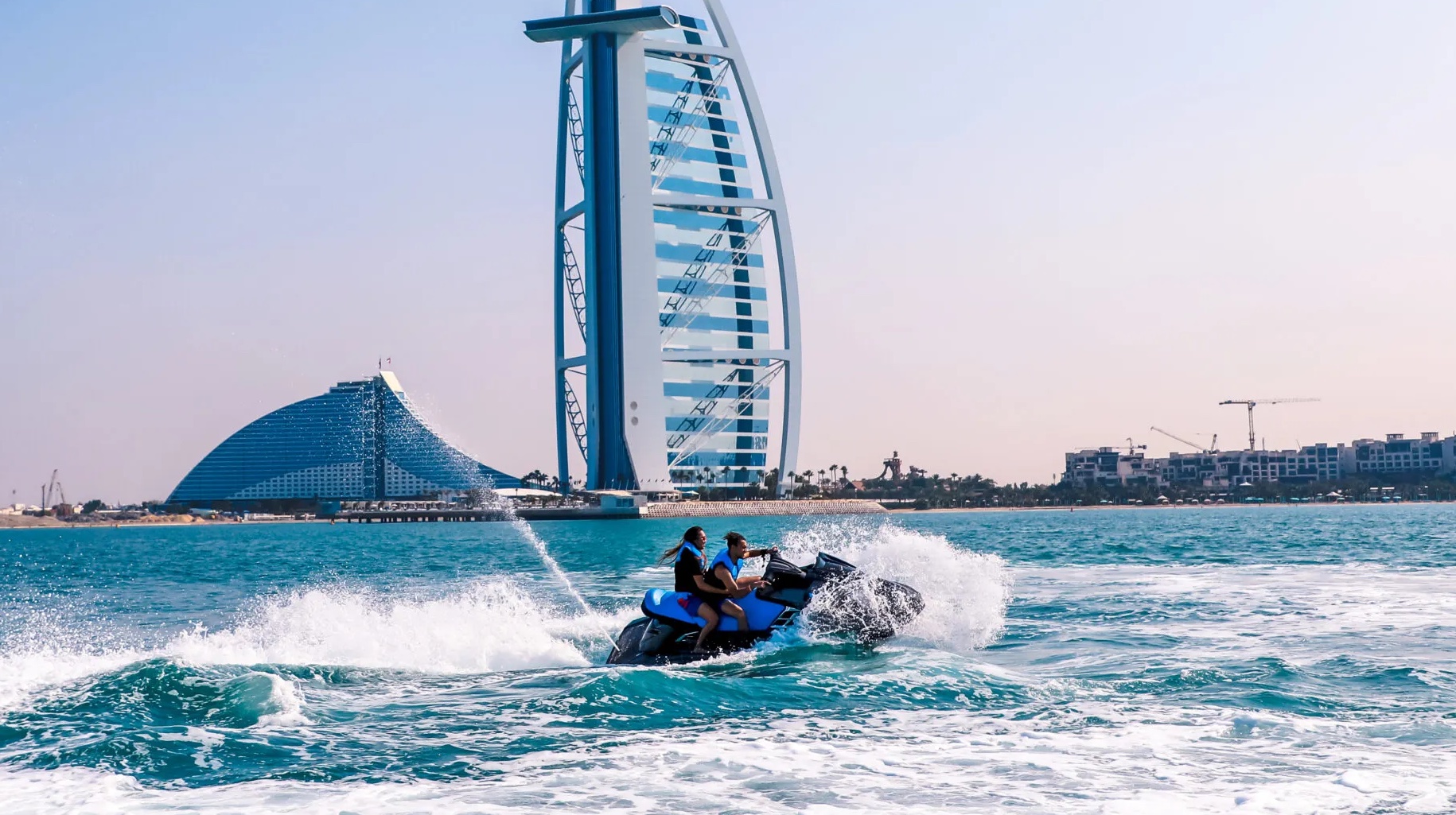Top Jet Ski & Flyboard Experiences in Dubai for Unmatched Water Thrills