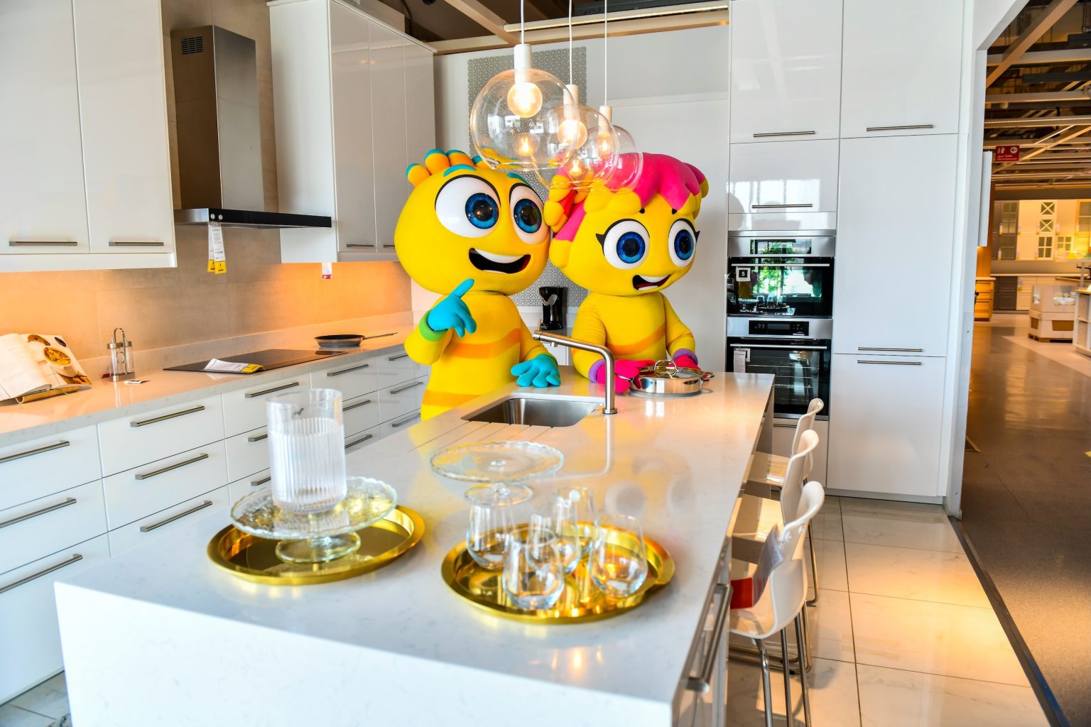 Modesh and Dana Transform Dubai Into the Ultimate Summer Family ...